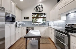 Casa, várias camas (Villa Shoals) | Cozinha privada