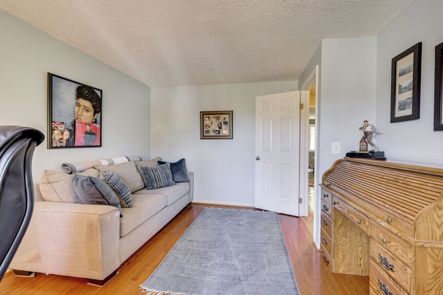 Home Gym & Office! Townhome Walk To Genesee River - Greece, NY