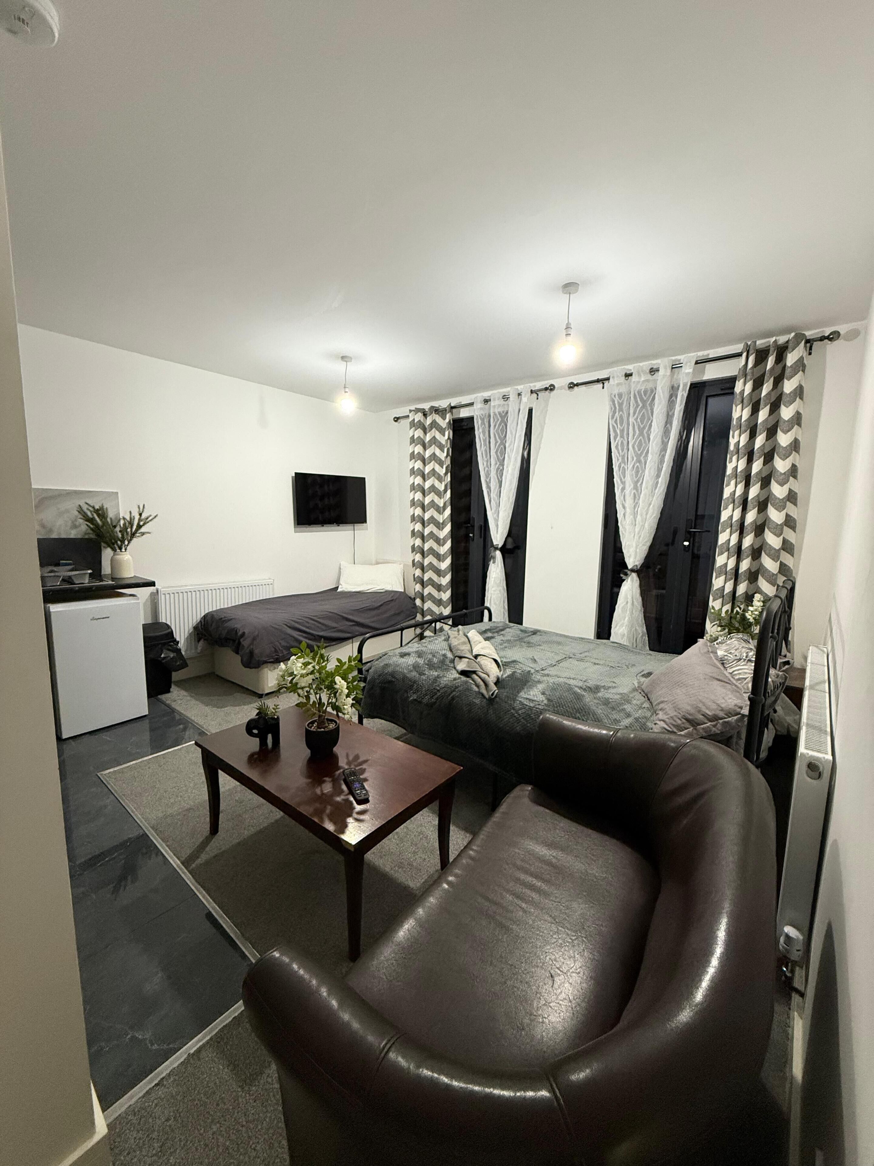 Apartamento, 2 quartos, fumadores, varanda | Sala