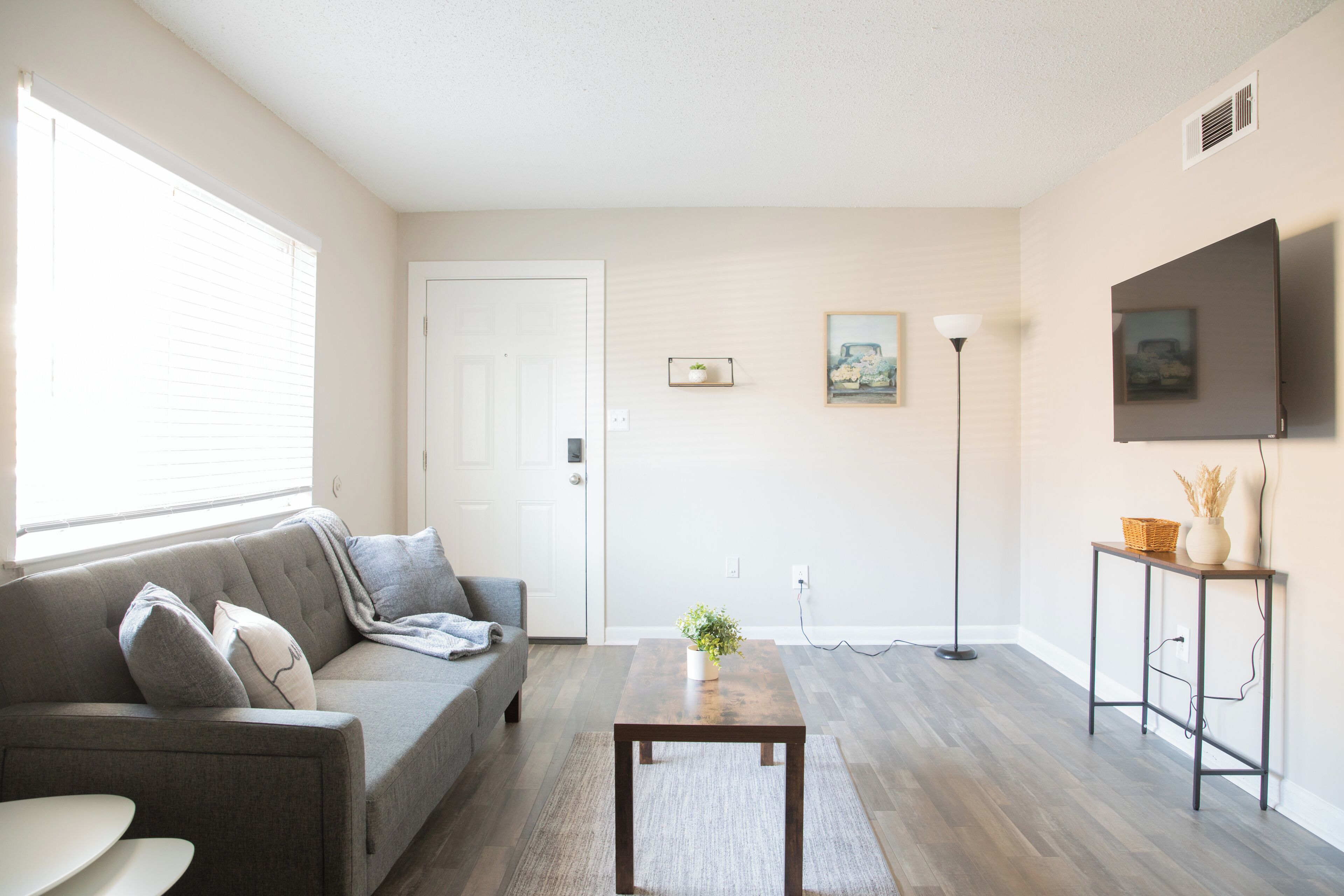 Urban Comfort Minutes From Uab + Hospitals - Birmingham, AL