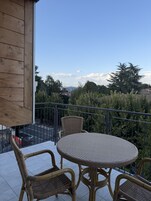 Apartamento Deluxe | Refeições ao ar livre