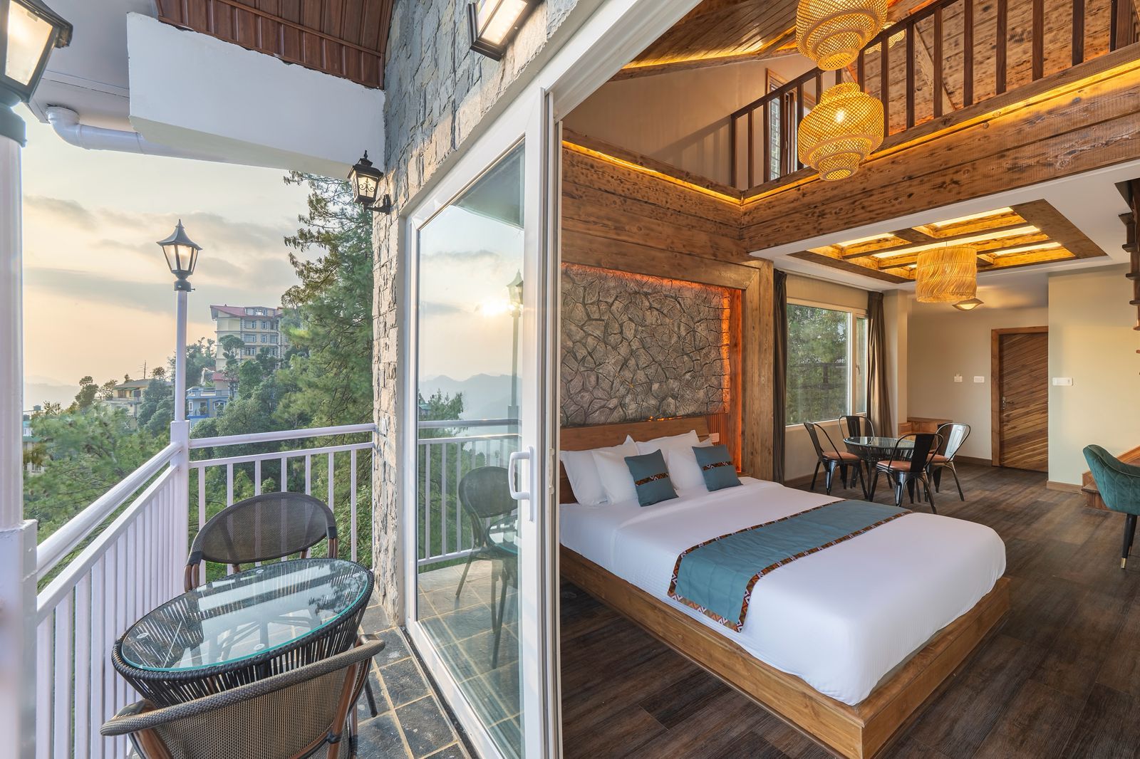 Eclipse Room with Balcony