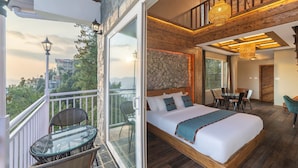 Eclipse Room with Balcony