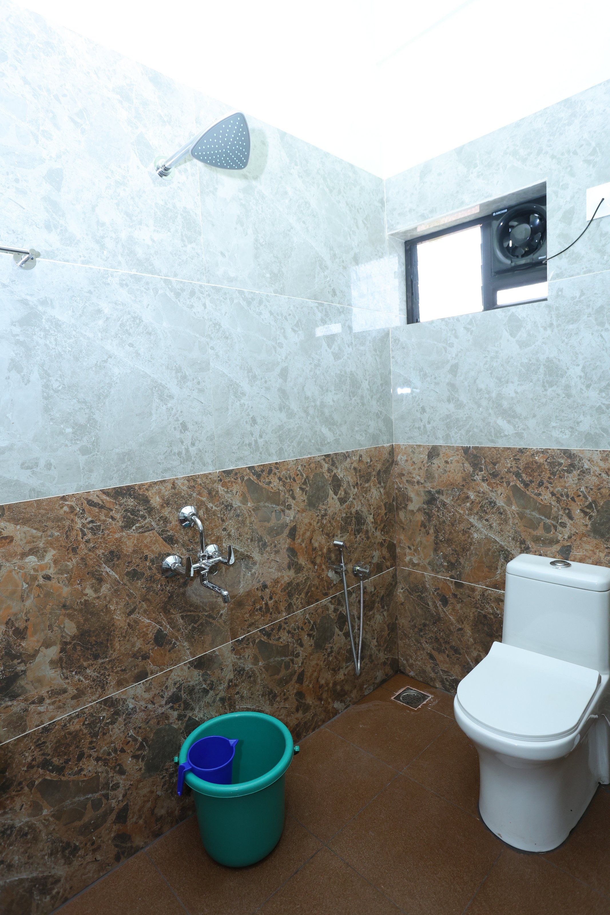 Casa, 2 quartos, não fumadores, varanda | Casa de banho