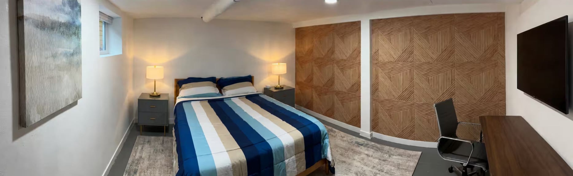 The Little Harbor Retreat, Room Rental Close To Psns, Ferry, And More! - Bainbridge Island, WA