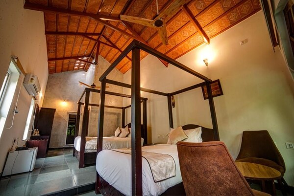 Brown Town Resort Spa And Convention - Hyderabad