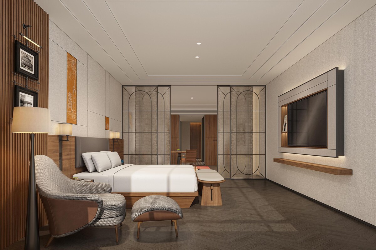 Quarto Duplo Executivo, 1 cama king-size, pátio, Vista para a cidade | Cofre com capacidade para portátil, secretária 