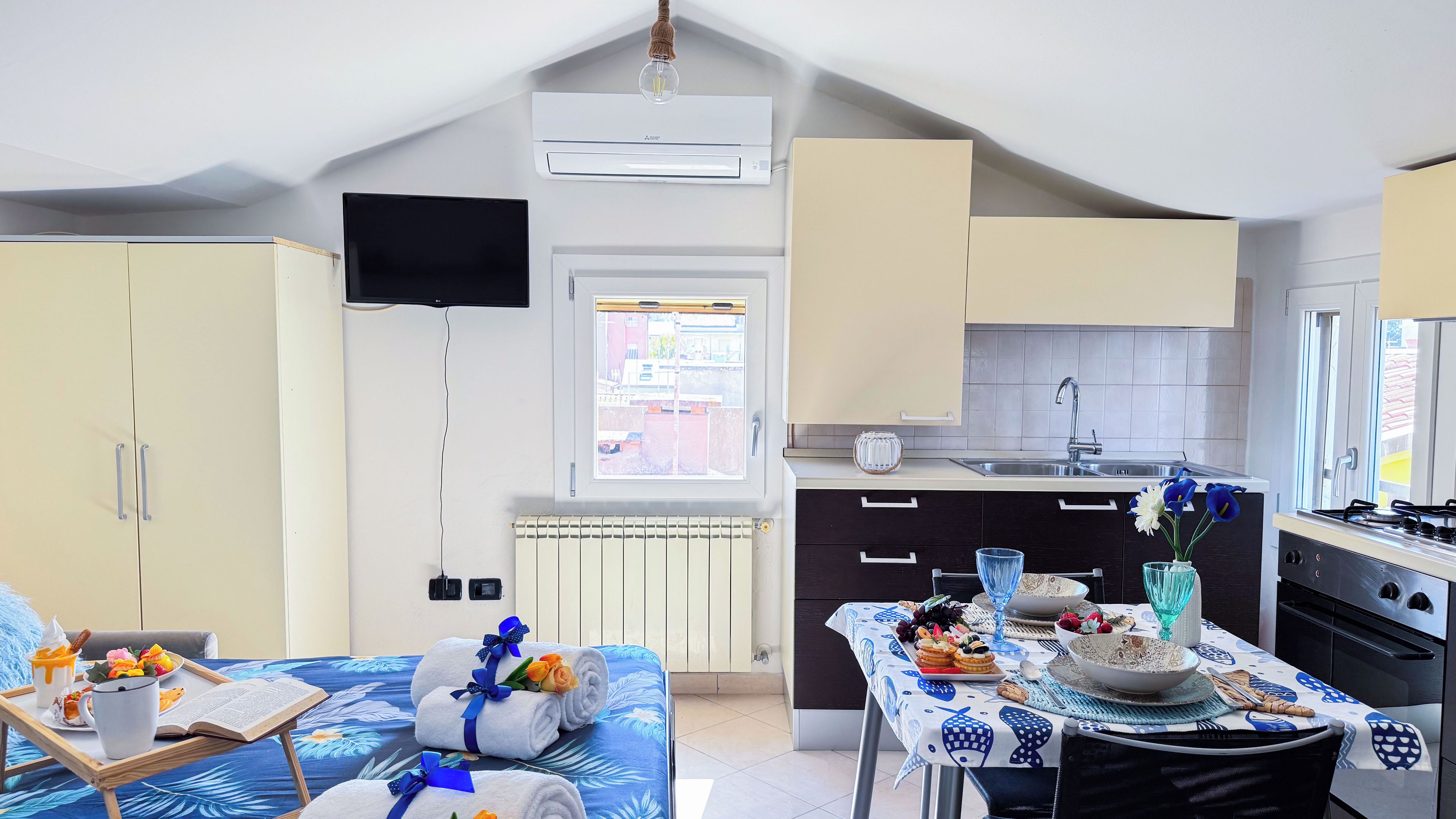 Estúdio (0 Bedroom) | Cozinha privada | Uma máquina de café expresso, um forno, uma placa de cozinha 