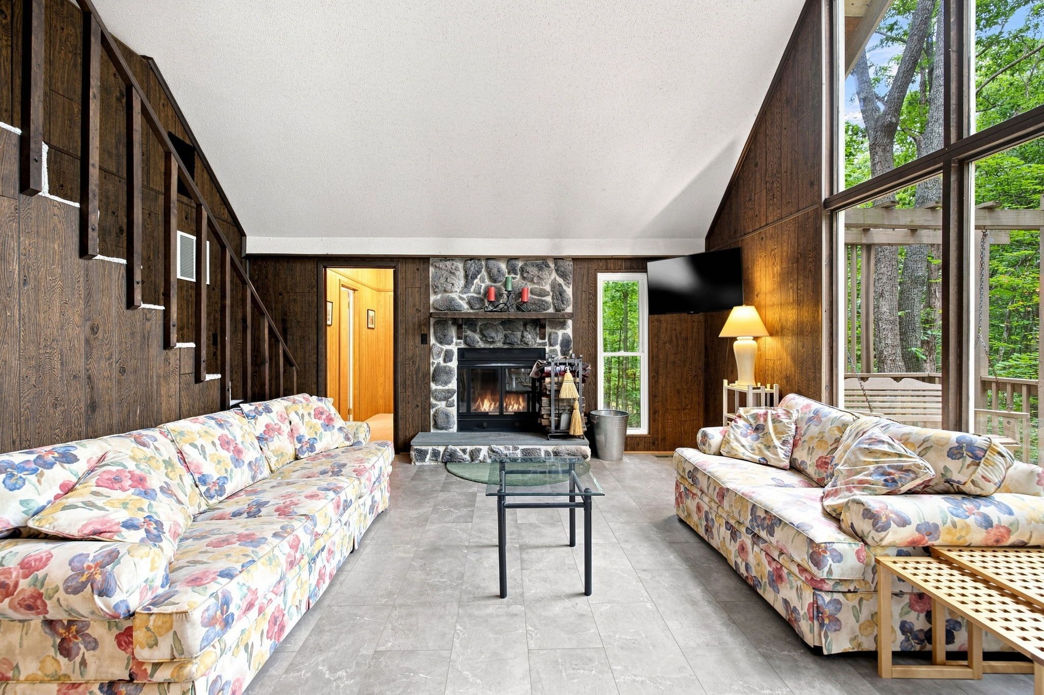 Pet-friendly With Treehouse, Deck In The Woods Resort - Berkeley Springs, WV