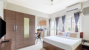 Quarto Duplo Deluxe, Vista para a cidade | Wi-fi grátis 