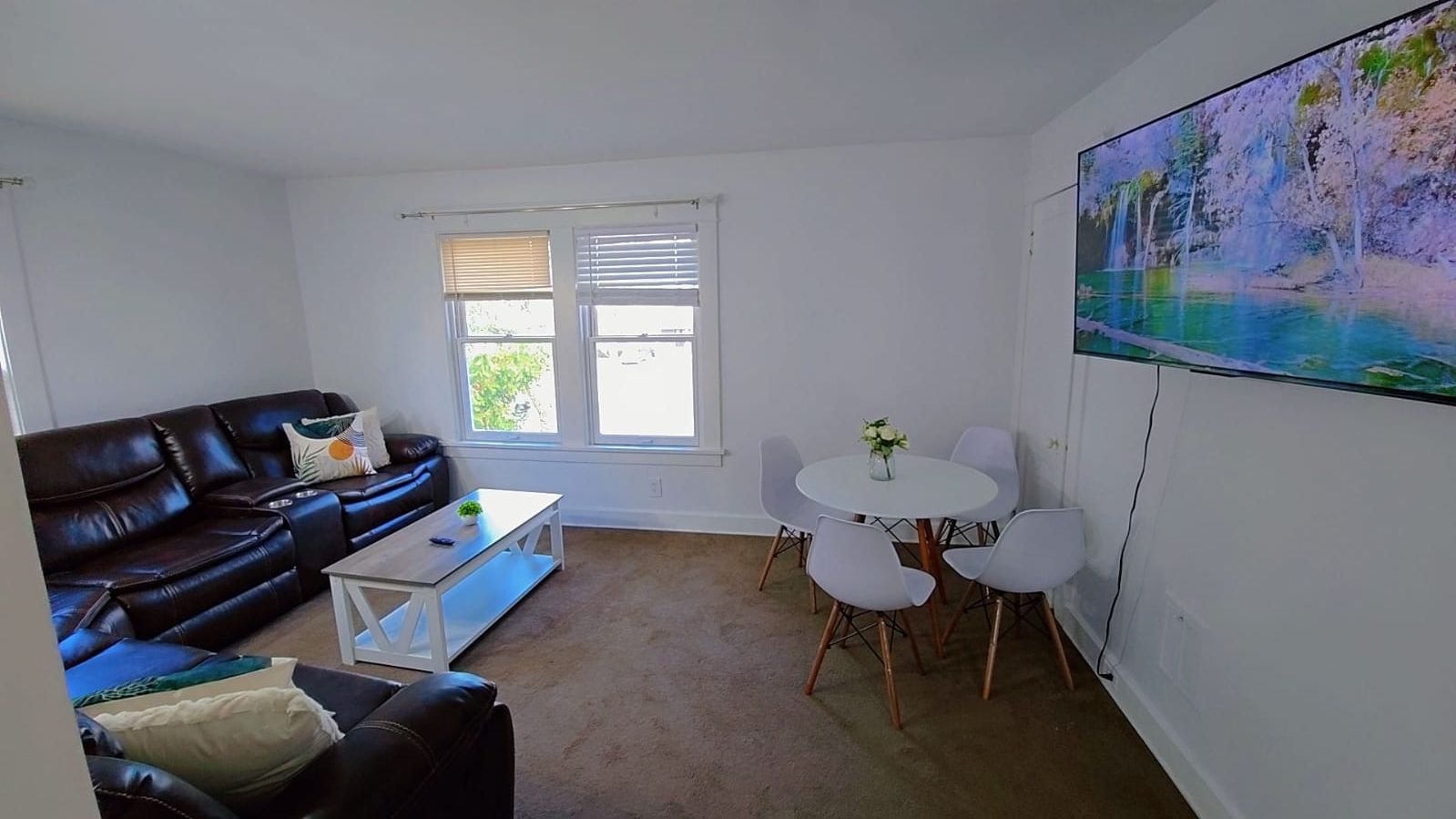 Central West Blvd 2bedroom Apartment Close To Hwy - Cleveland, OH