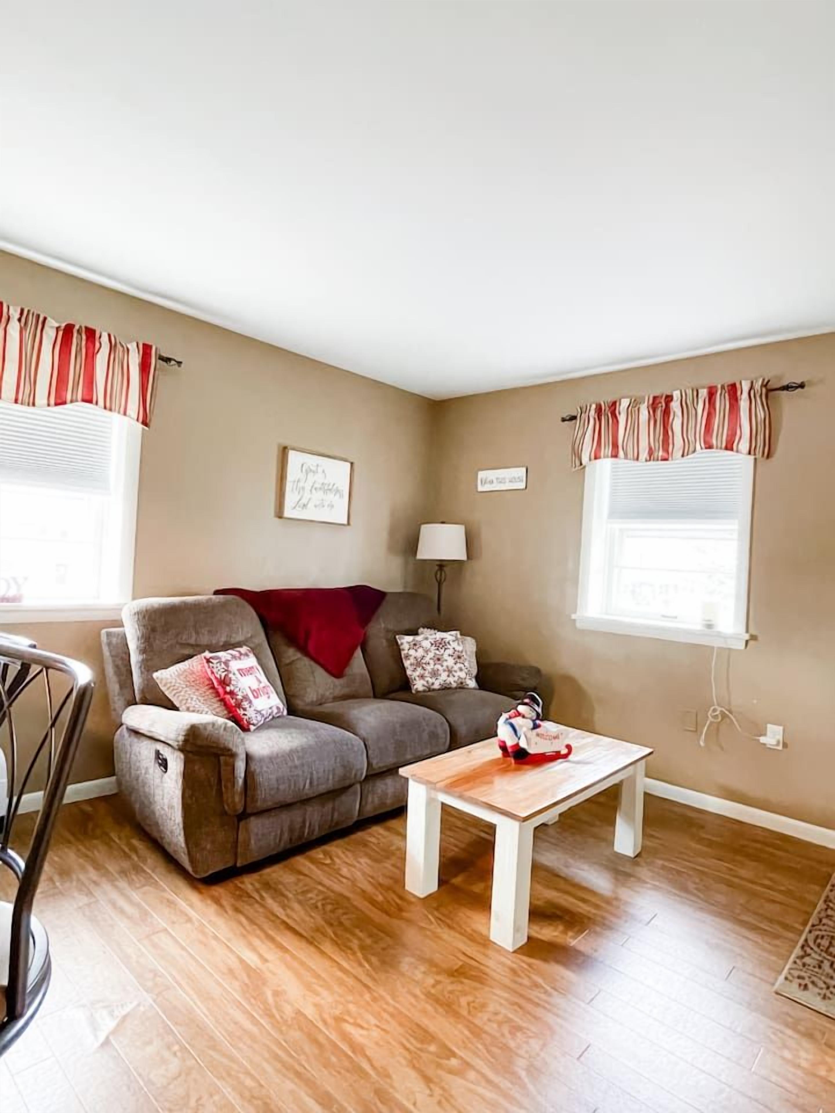 Charming Old Schoolhouse | Amish Country | 2br - Morgantown, PA