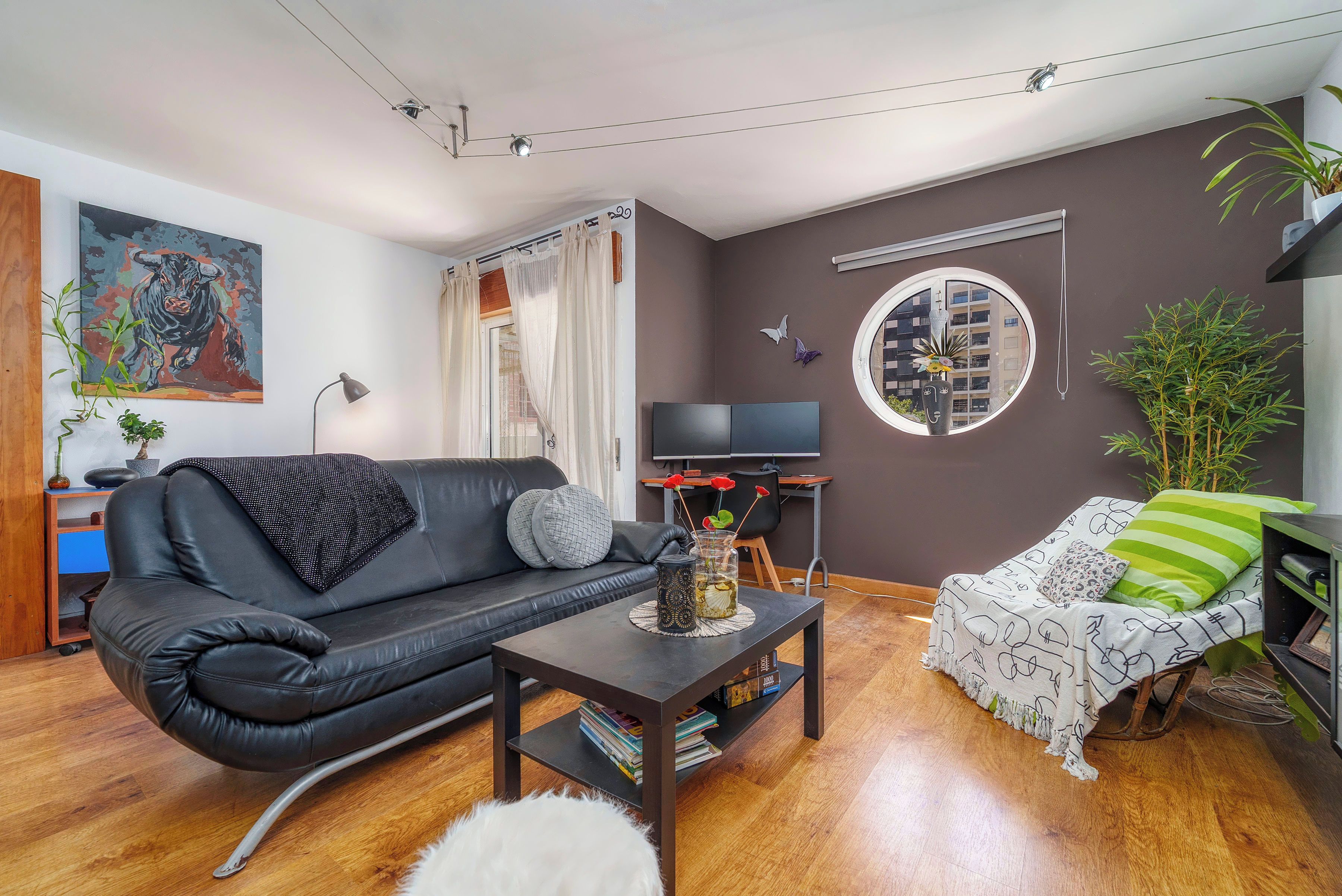 Madam Butterfly Delightful 2-bedroom Apartment With Ac In Faro - Faro