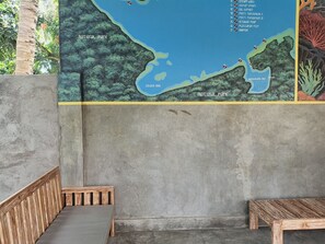 Mapa de um parque nacional com pontos turísticos identificados.