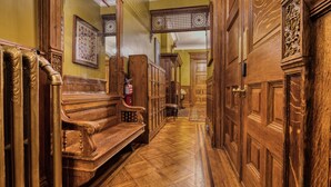Entrada (vista interior)