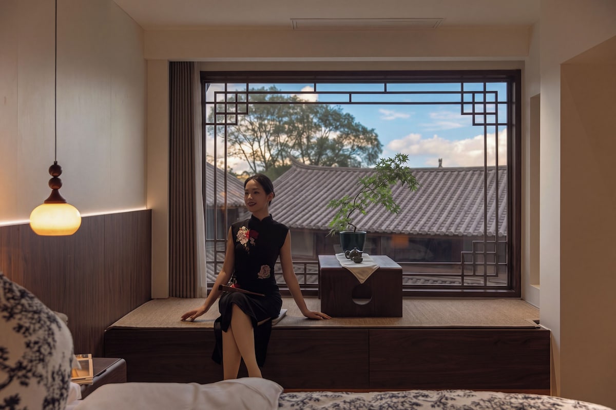 Suite Exclusiva, vista para o pátio | Roupa de alta qualidade, edredões de penas 