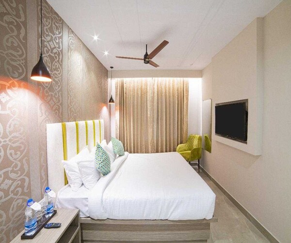 Deluxe King Room Beacon Palette - Visakhapatnam