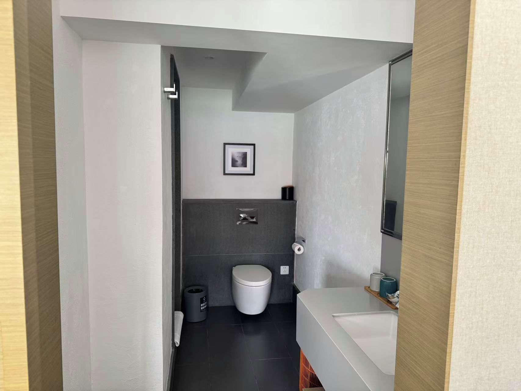 Quarto Duplo Superior, pátio, vista para o pátio | Casa de banho