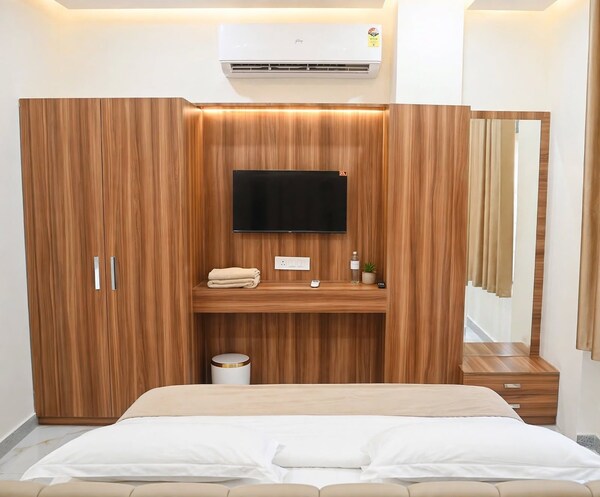 Hotel Spark Inn - Mathura