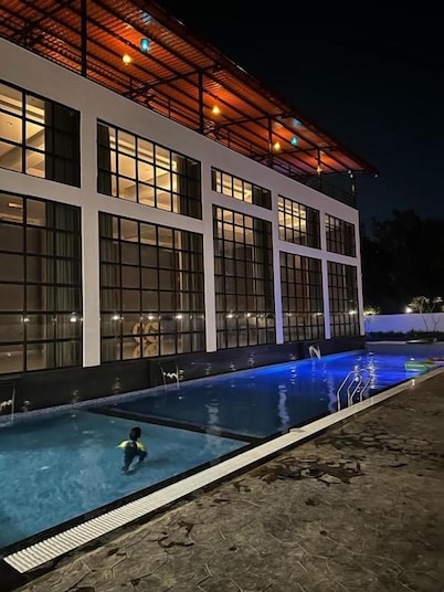 Krown Palace Resort