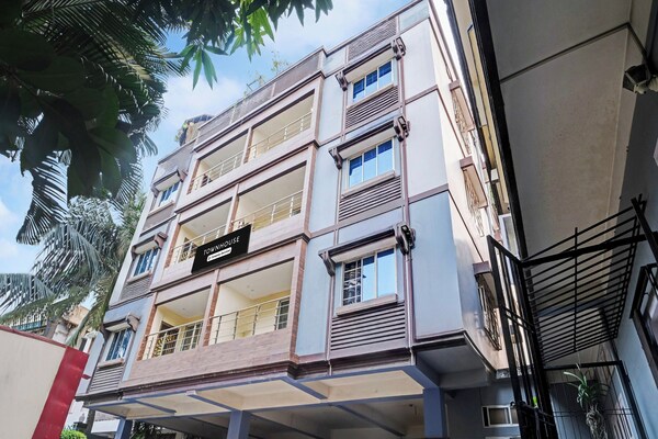 Townhouse Zoo Road Near Guwahati - Meghalaya