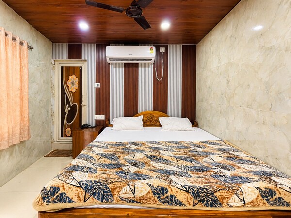 Sabitri Guest House - Puri