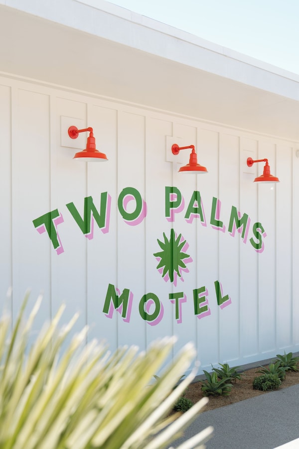 Two Palms Motel - Cayucos, CA
