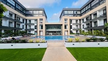 Apartamento Comfort, varanda, vista para o jardim | Piscina
