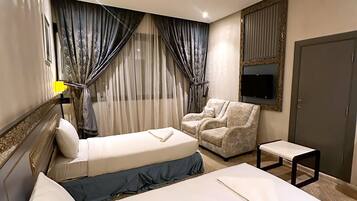 Quarto casal | Wi-Fi de cortesia, roupa de cama