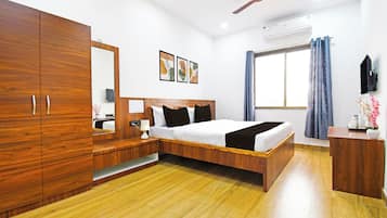 Quarto luxo | Escrivaninha, Wi-Fi de cortesia