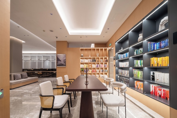 Atour Hotel Dalian Xinghai Square - Dalian