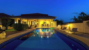 Piscina externa