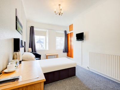 Standard Single Room - Shared