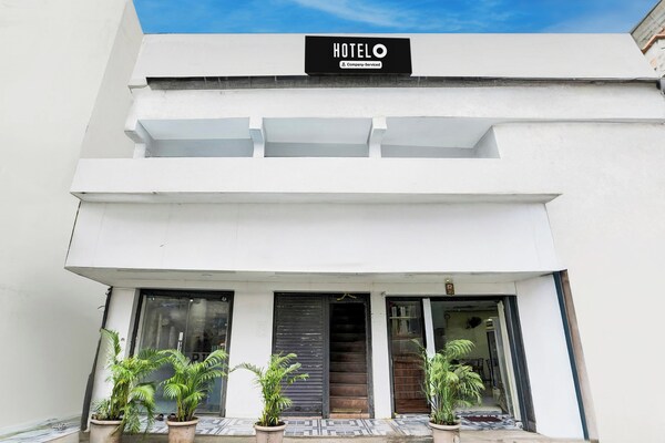 Hotel O Dombivali Formerly Pk Lodging - Dombivli