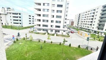 Apartamento conforto, vista para o pátio | Terraço/pátio