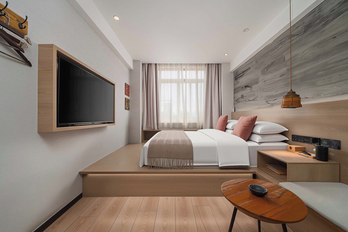 Quarto Duplo Standard, Vista para a cidade | Wi-fi grátis 