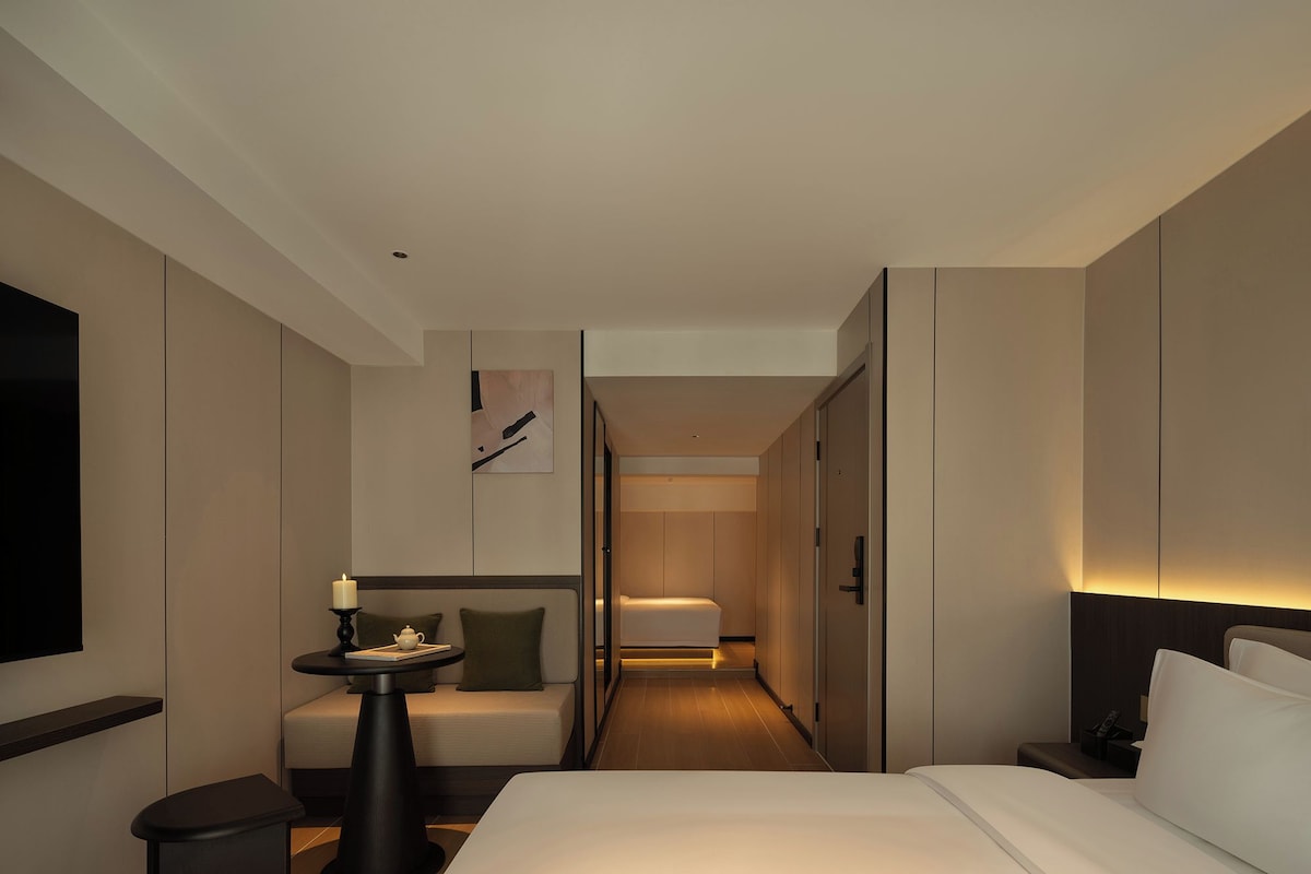 Quarto duplo superluxo | Escrivaninha, Wi-Fi de cortesia