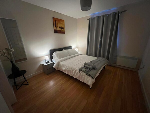 First Floor One Bedroom Apartment For Upto 3 - Forest of Dean