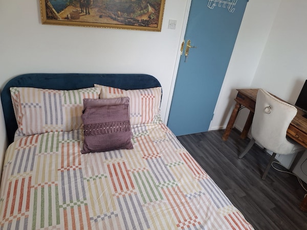 Room-a Specious Room With Double Bed Ava - London