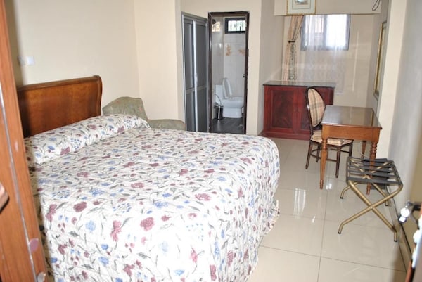 International Hotel - Yaundé