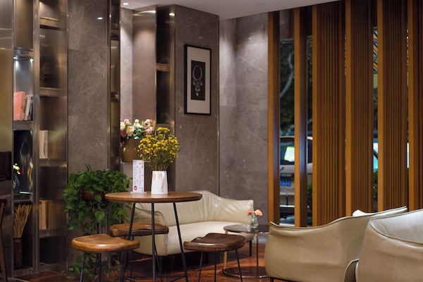 Ssaw Boutique Hotel - Kunming Cuihu Park - Kunming
