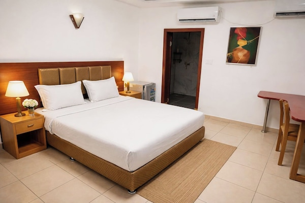 Nana Hotel - Abidjan