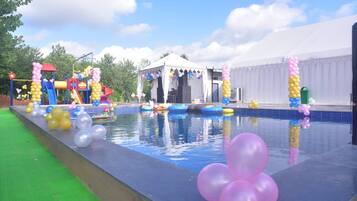 Piscina externa