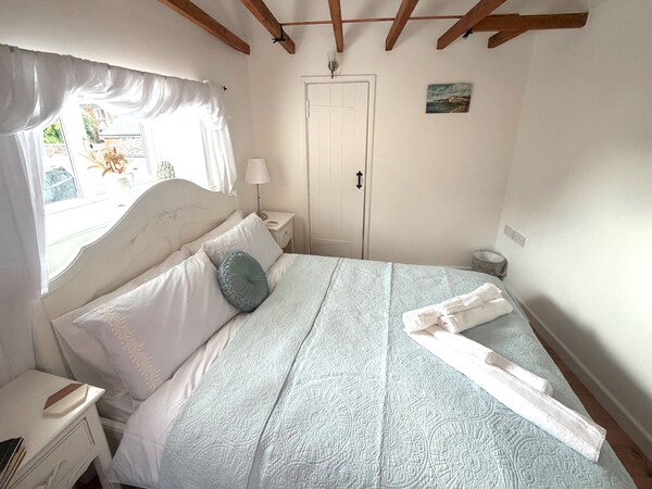 Walkersbase Nutallergy Friendly - Sleeps3 - Petsok - Bridport
