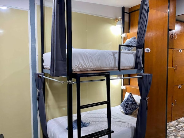 Bed Station Hostel Kohtao - Ko Pha-ngan