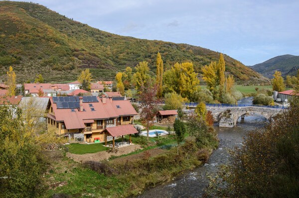 El Casar Del Puente - Boca de Huérgano