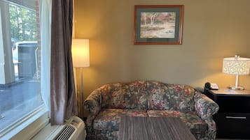 Quarto Standard, 2 camas de casal, não fumadores | Comodidade do quarto