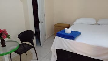 Quarto Básico | Wi-fi grátis