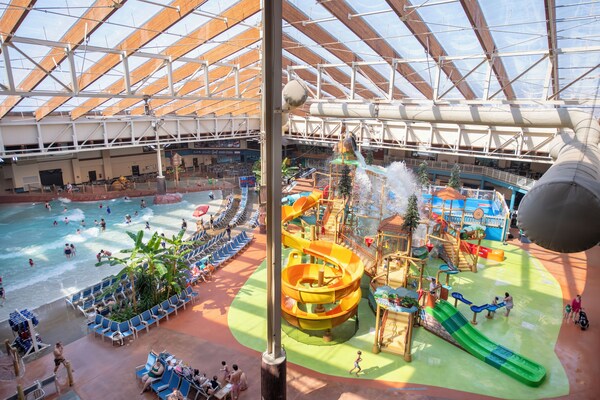 Wilderness At The Smokies - Stone Hill Lodge - Sevierville, TN