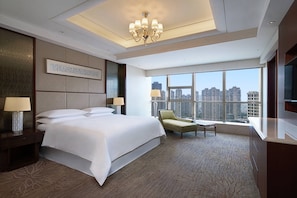 Suite Club, 2 quartos, Vista para a cidade | Roupa de alta qualidade, edredões de penas, camas de colchão pillowtop 